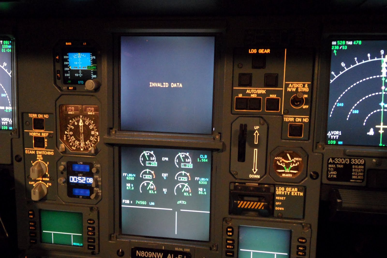 Flight To Success: Aircraft Automation... A Good Thing. Right?