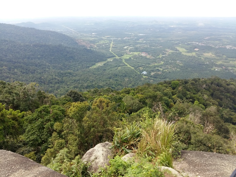 TRAVELOG: GUNUNG DATUK : Antara Pemandangan 360 darjah Paling Cantik di ...