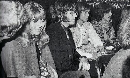 Hellenic Art of Living . Inioxos Iolkos .: Magic Alex - Alexis Mardas