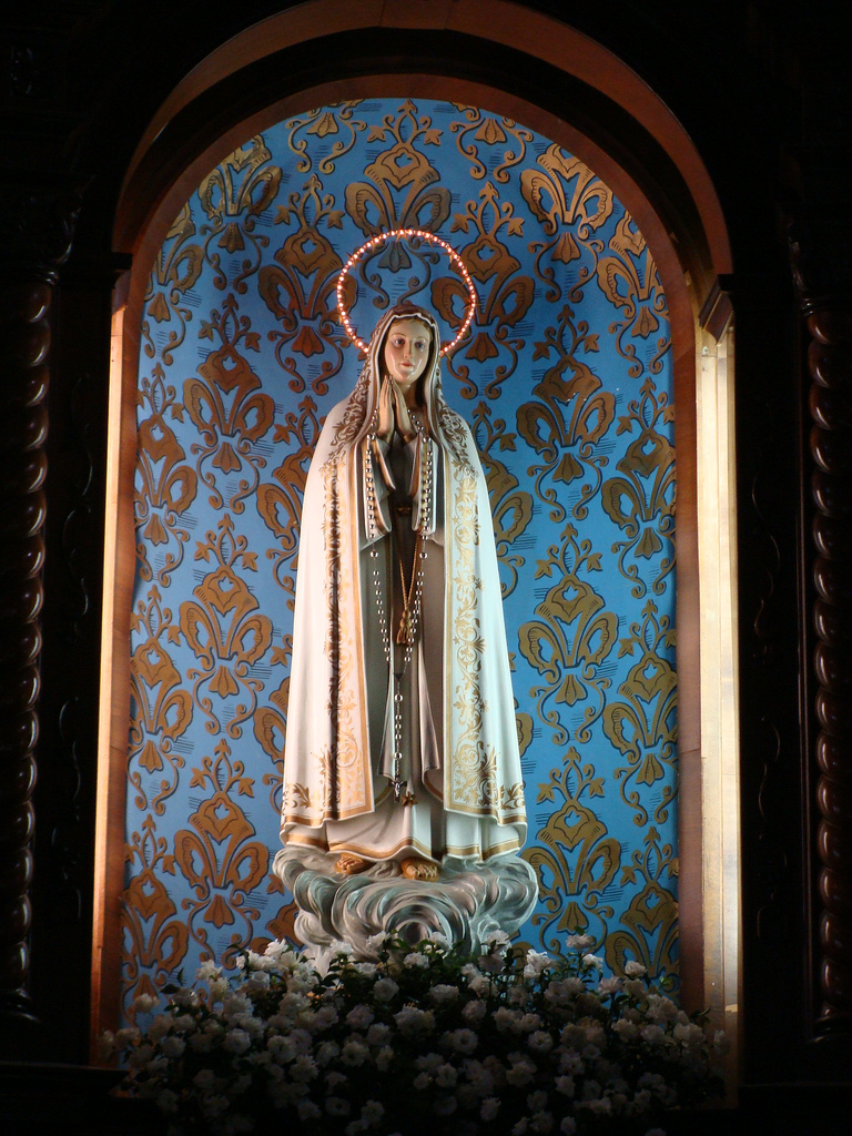 Arte e Religião: 13 de Outubro - Nossa Senhora de Fátima