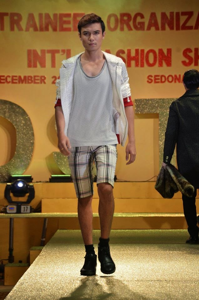 M y a n m a r H u n k s: Myanmar Super Models @ Sandar Aung Show