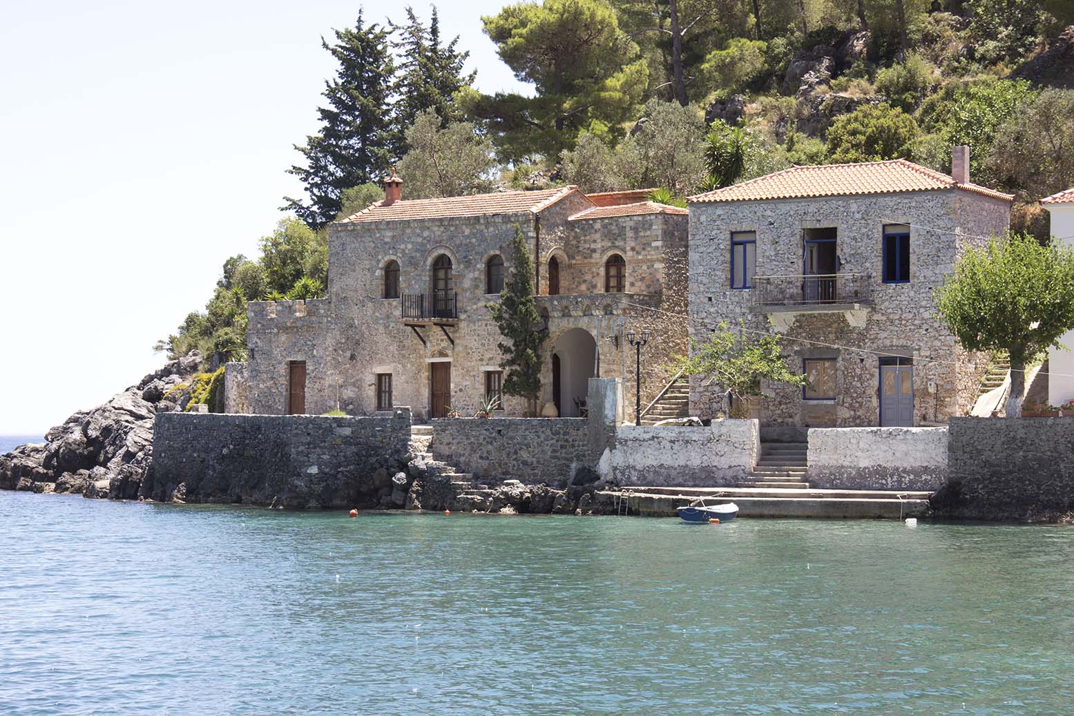 Όλα μέλι λάδι στη Μάνη: Στο Κυπαρίσσι Λακωνίας - ένα πανέμορφο χωριό ...