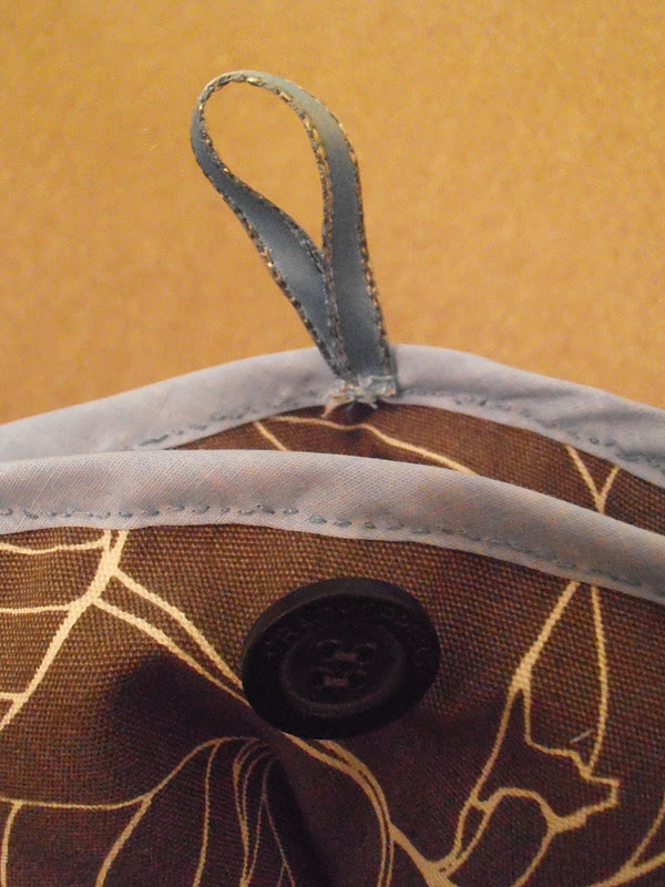 doing-it-in-style-make-your-own-tablet-kindle-case-tutorial