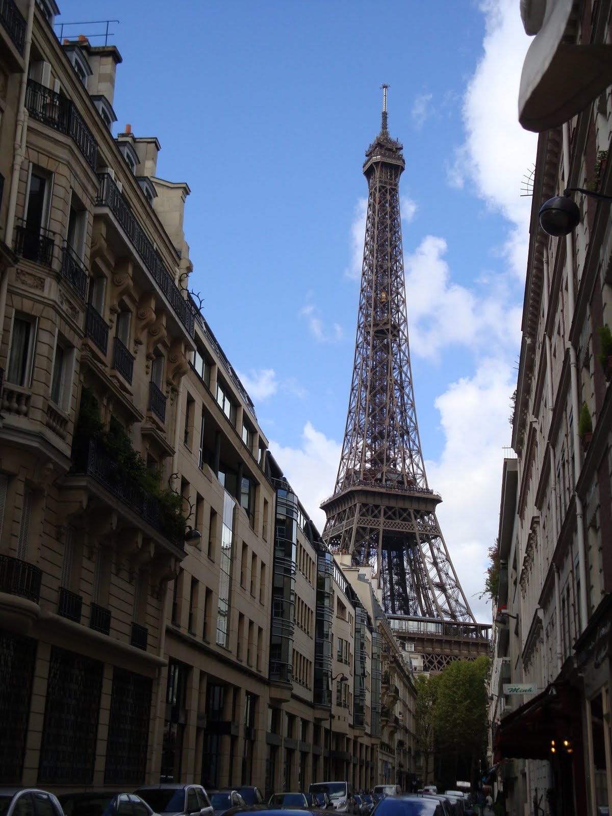 Coming to Germany: Six hours in Paris