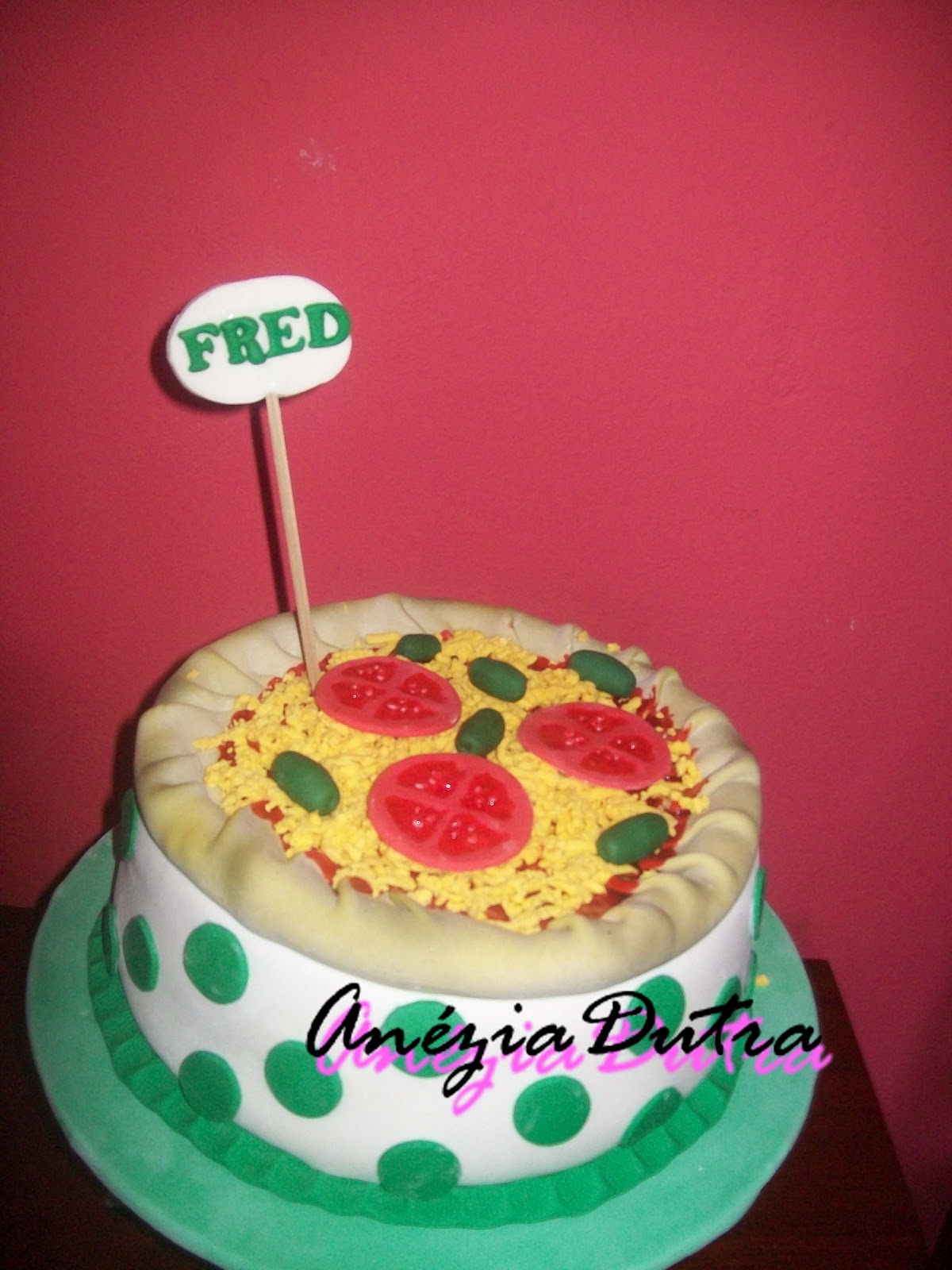 Anézia Dutra Bolos Decorados: Bolo Tema Pizza