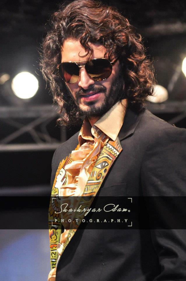 WORLD ARTISTS Showcase