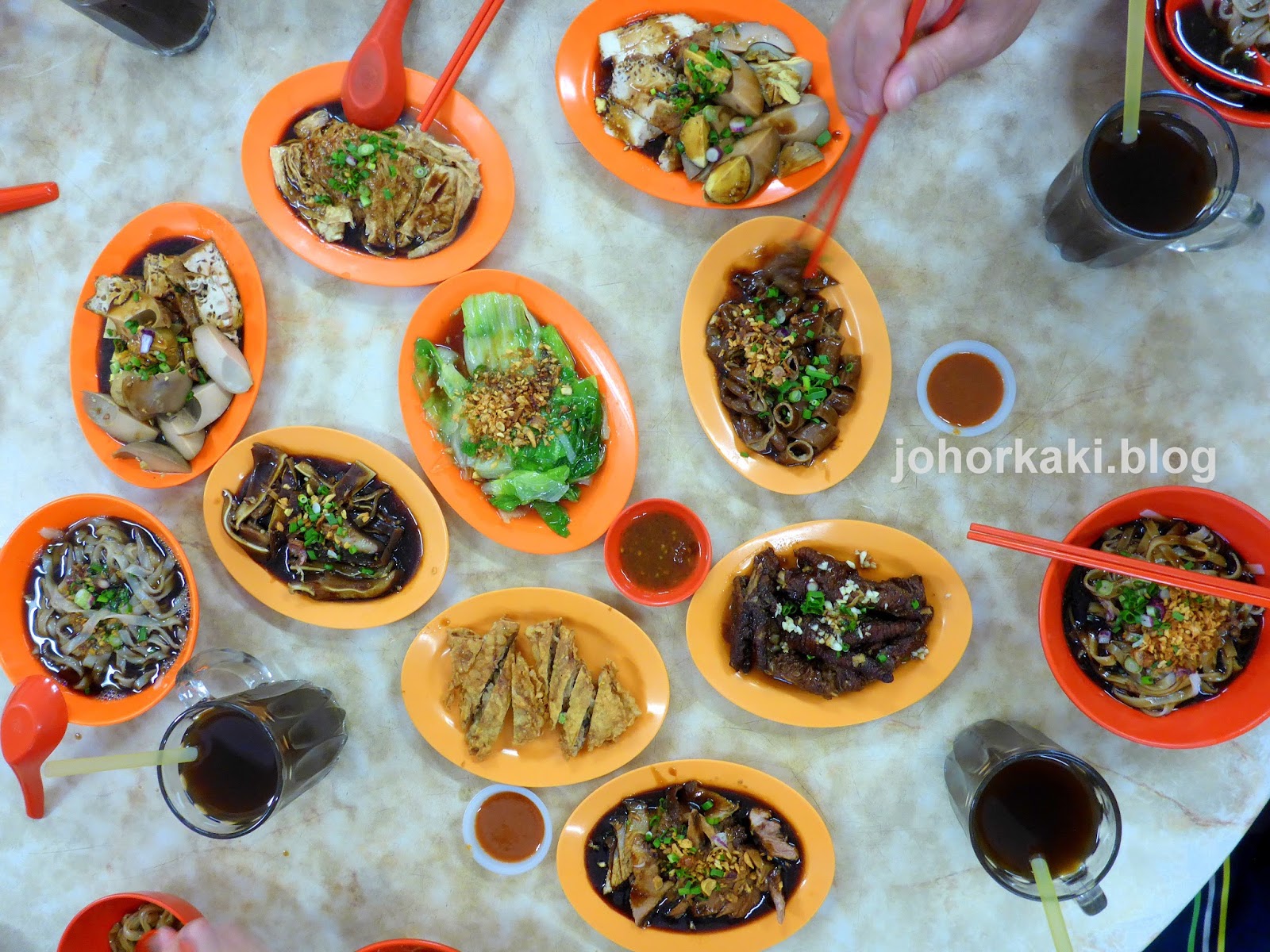 Ah Tee Kway Teow Kia in Labis Johor 亚弟果条仔 |Tony Johor Kaki Travels for ...