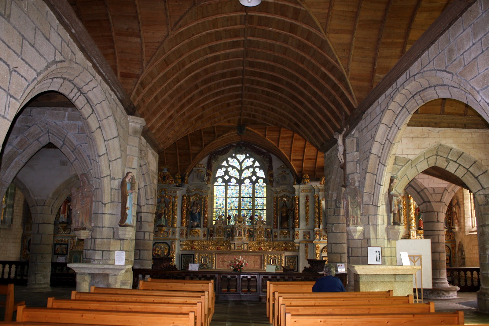 DECOUVERTE: Chapelle Sainte Marie du Menez Hom