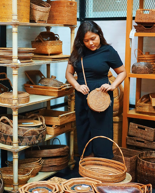 TERPIKAT PRODUK UNGGULAN PROVINSI DI RE-LAUNCHING SMESCO / astarianadya