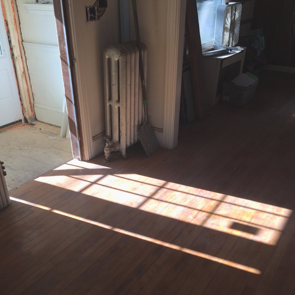 SoPo Cottage: It's All About Sunlight