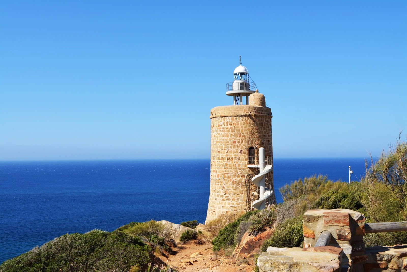 PUEBLOS Y LUGARES: BARBATE-FAROS DE CAMARINAL Y TRAFALGAR