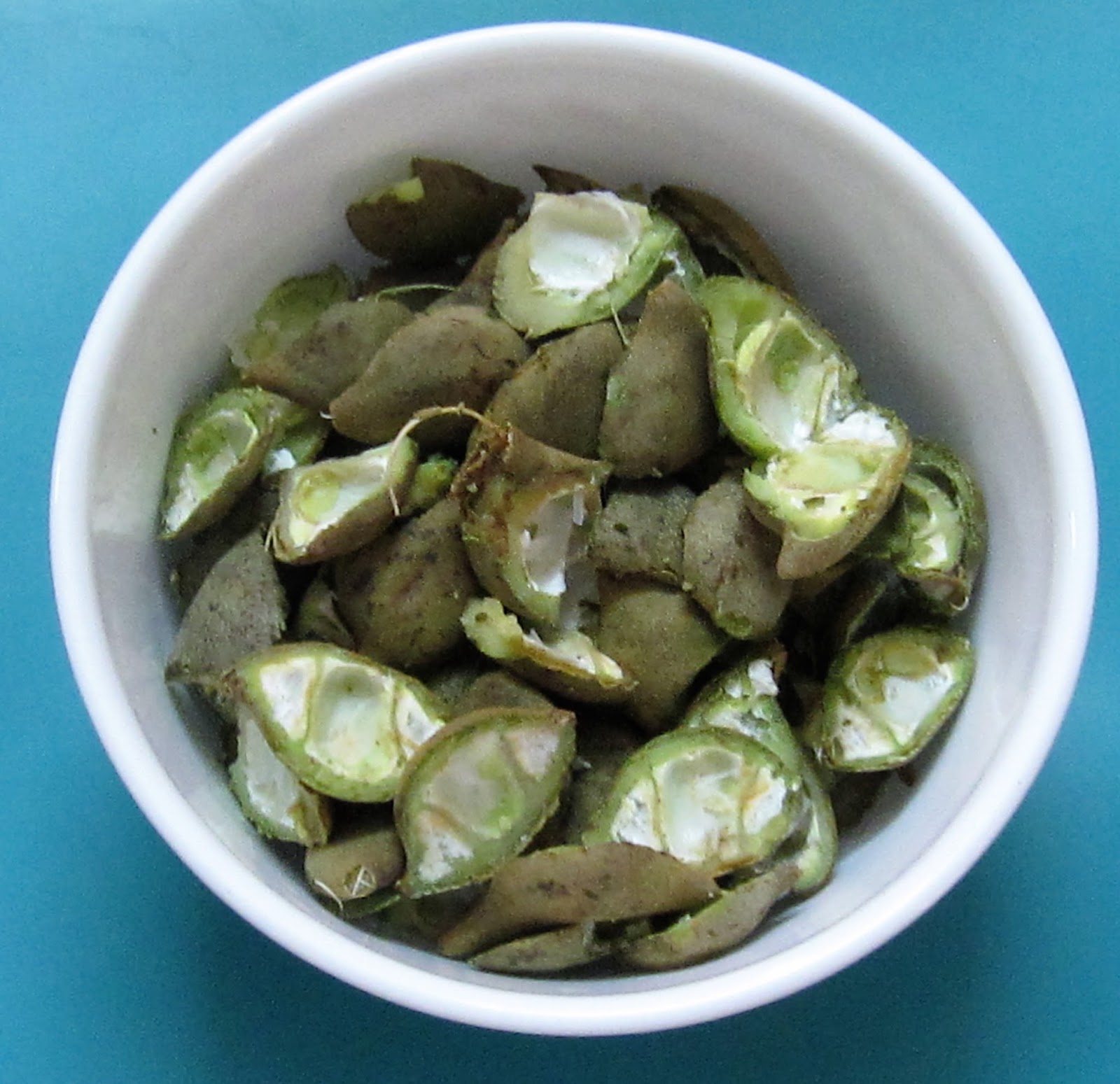 Sita's Ruchulu: Chintakaya (fresh) pacchadi (Raw Tamarind Chutney)