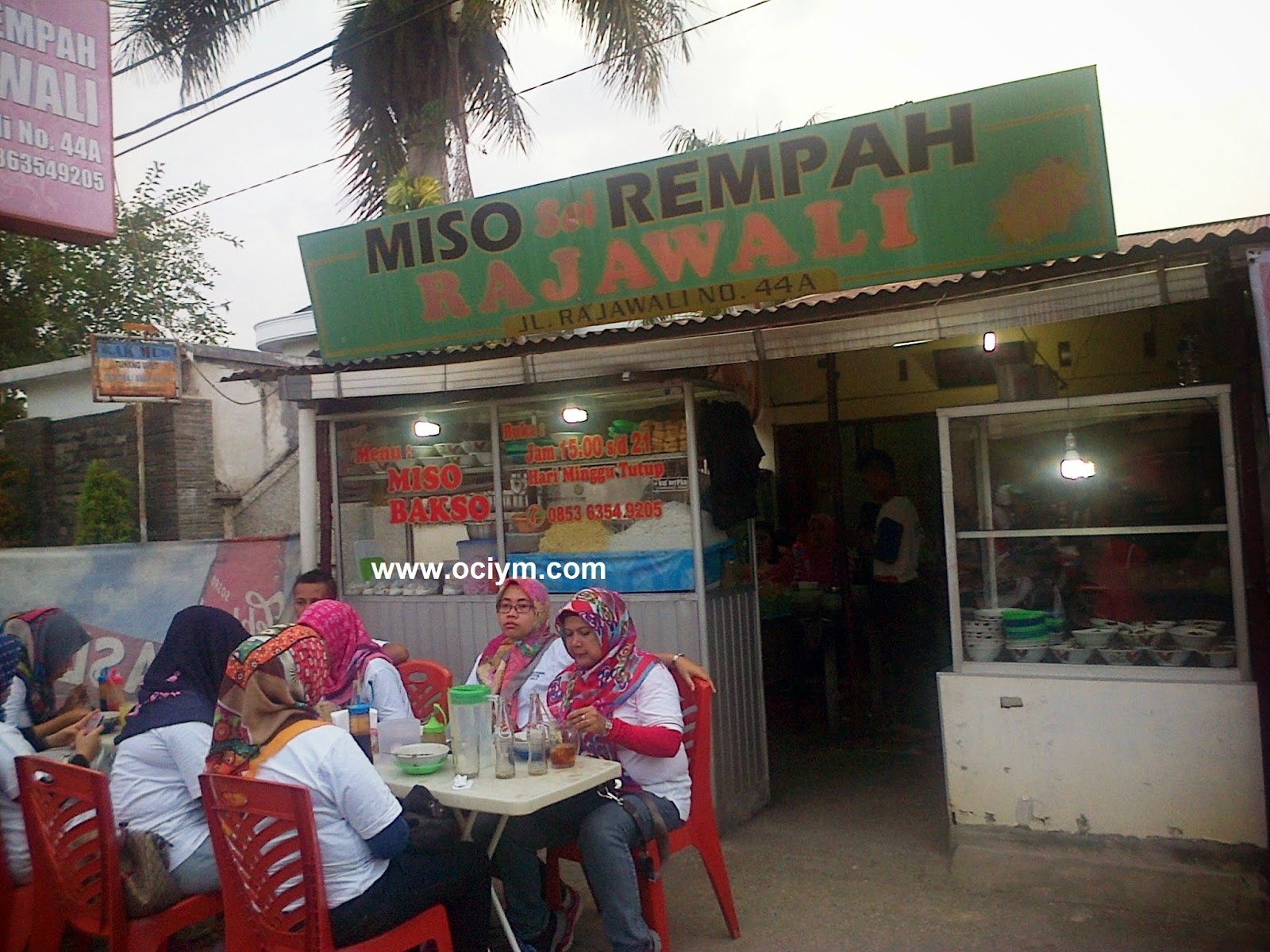 Miso Rempah Rajawali Pekanbaru - Saat Ummi Berbagi Serba-serbi Hari