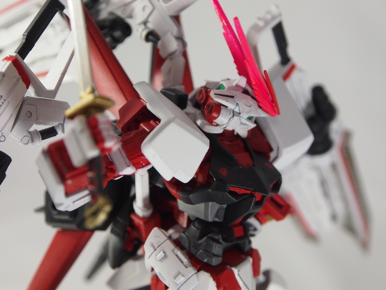 GUNDAM GUY: HG 1/144 Astray Red Dragon - Customized Build