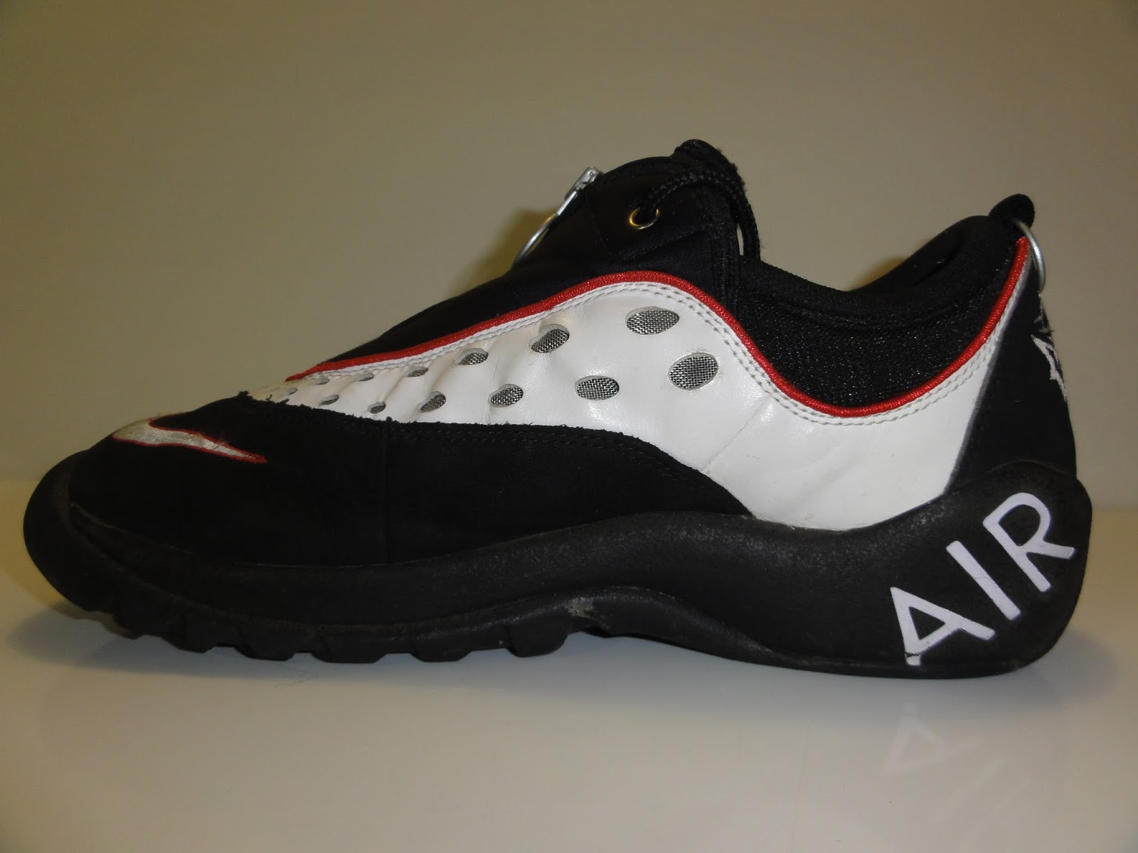 4 the Love of Sneakers: 1996 Nike Air Worm Ndestrukt