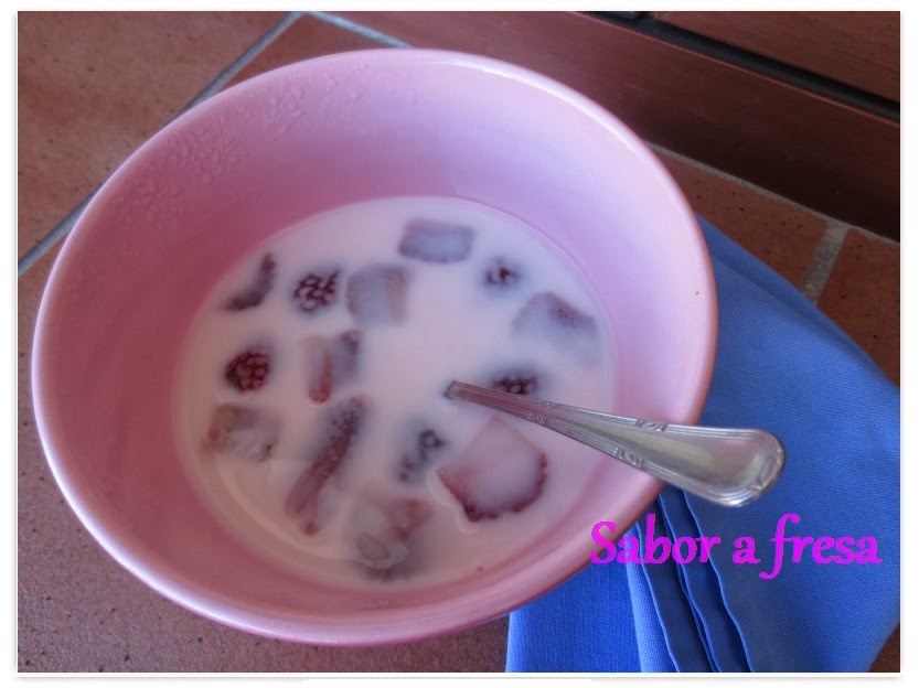 Sabor a fresa: Fresas con leche