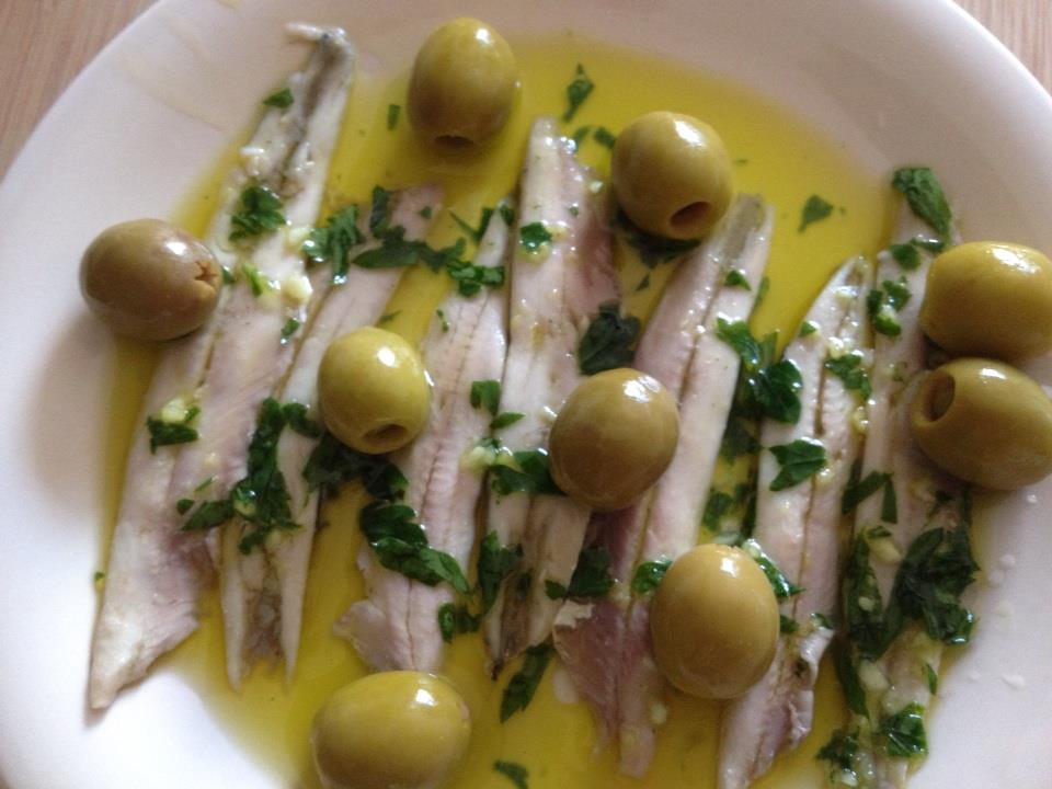 SABORES DE AYER Y HOY: BOQUERONES EN VINAGRE