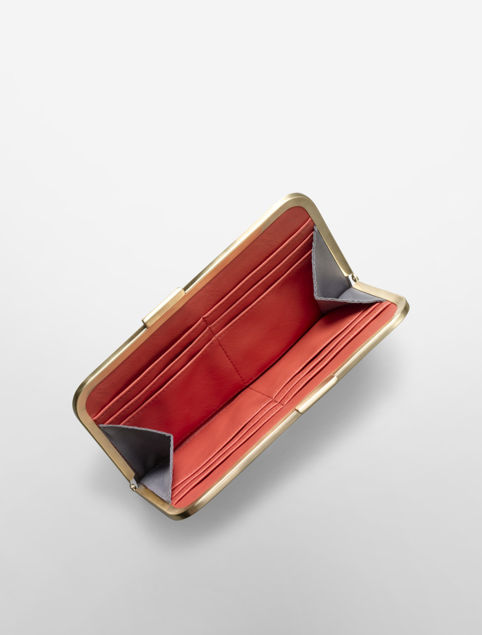 WELCOME TO BUNGAPAGECLOSET: CLEARANCE #12 calvin klein frame wallet womens