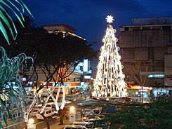 Surviving Christmas in the Philippines 2 - Filipino Culture by The ...