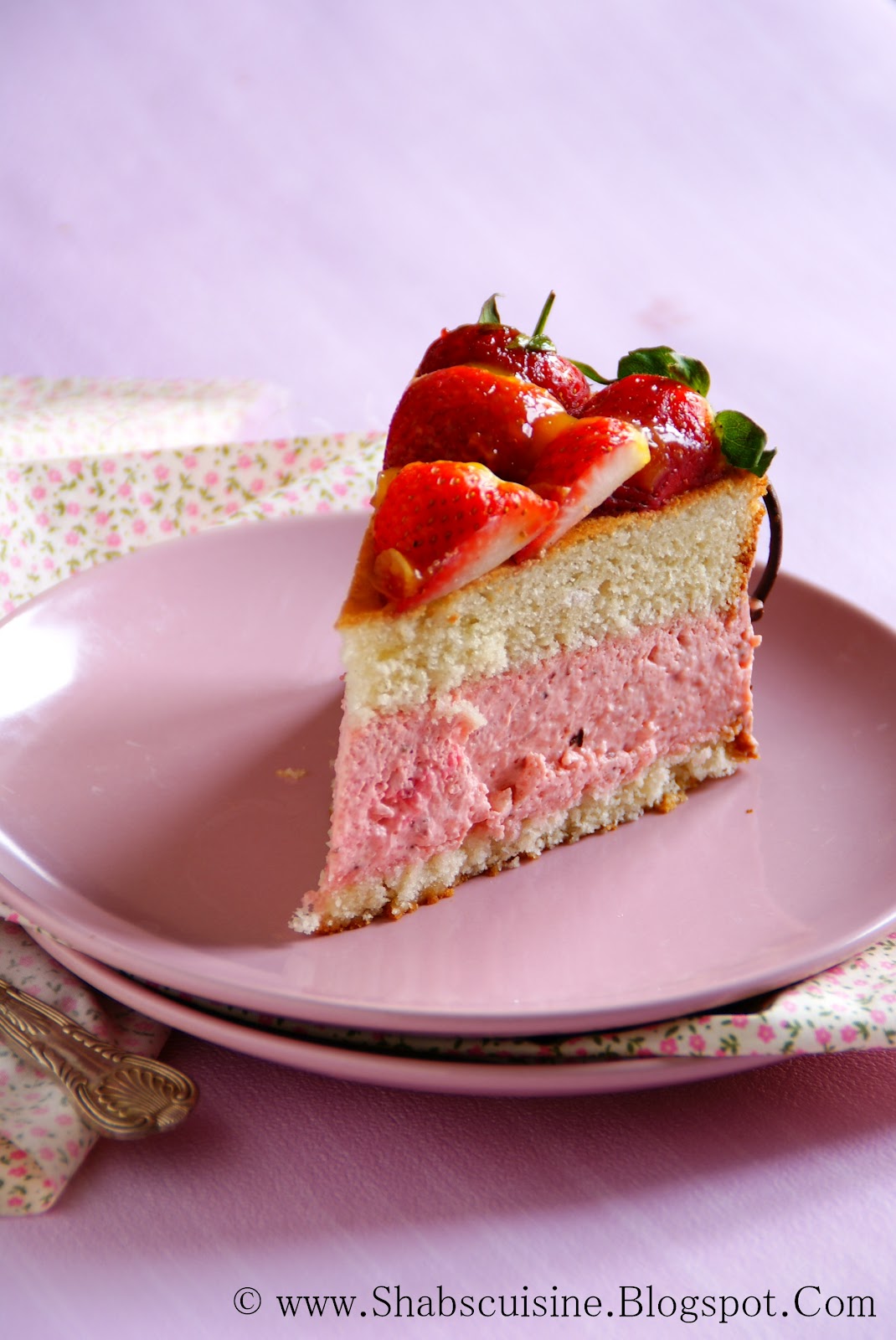 Shab's Cuisine: Strawberry Mousse Gateau