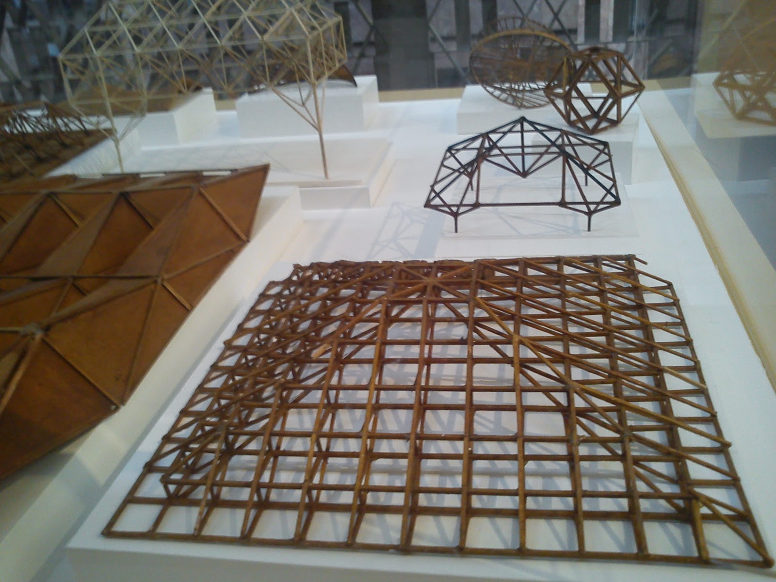 Intersticio, cultura arquitectónica...: Retrospectiva de Alejandro Zohn ...