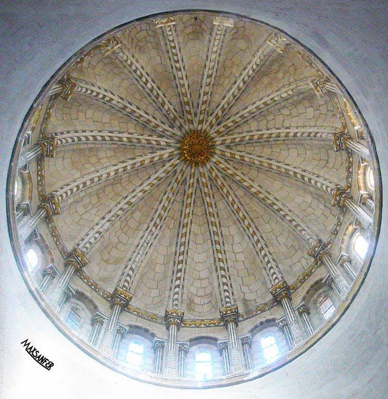 CASTILLOS: VISTA INTERIOR DEL CIMBORRIO DE LA CATEDRAL DE ZAMORA.