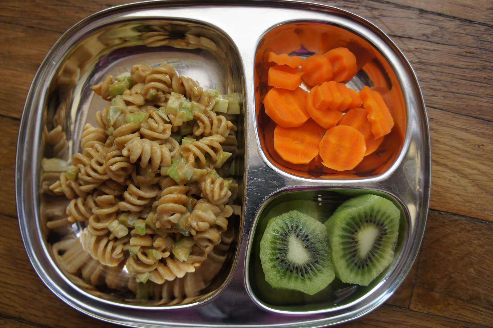 Kid Can Eat!: Simple Plates #13, New Eco Lunchbox