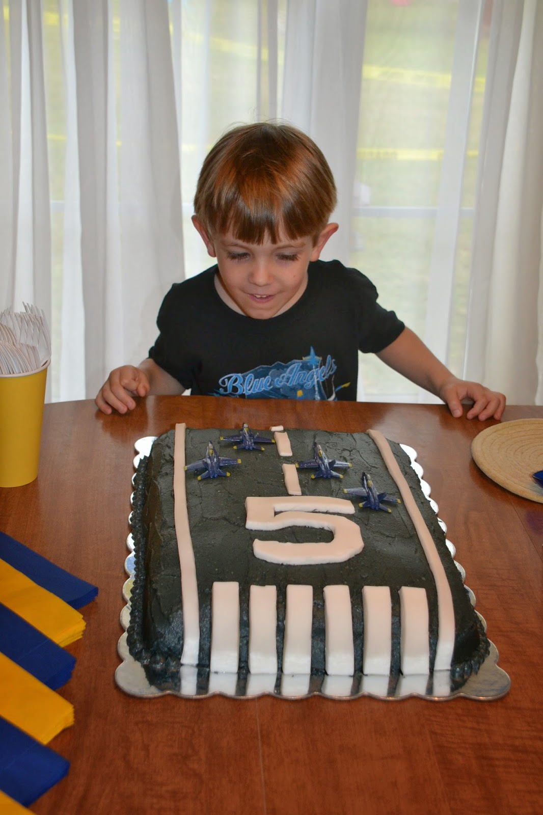 Momgineer Musings: Grayson's 5th Birthday Party - BLUE ANGELS Party!
