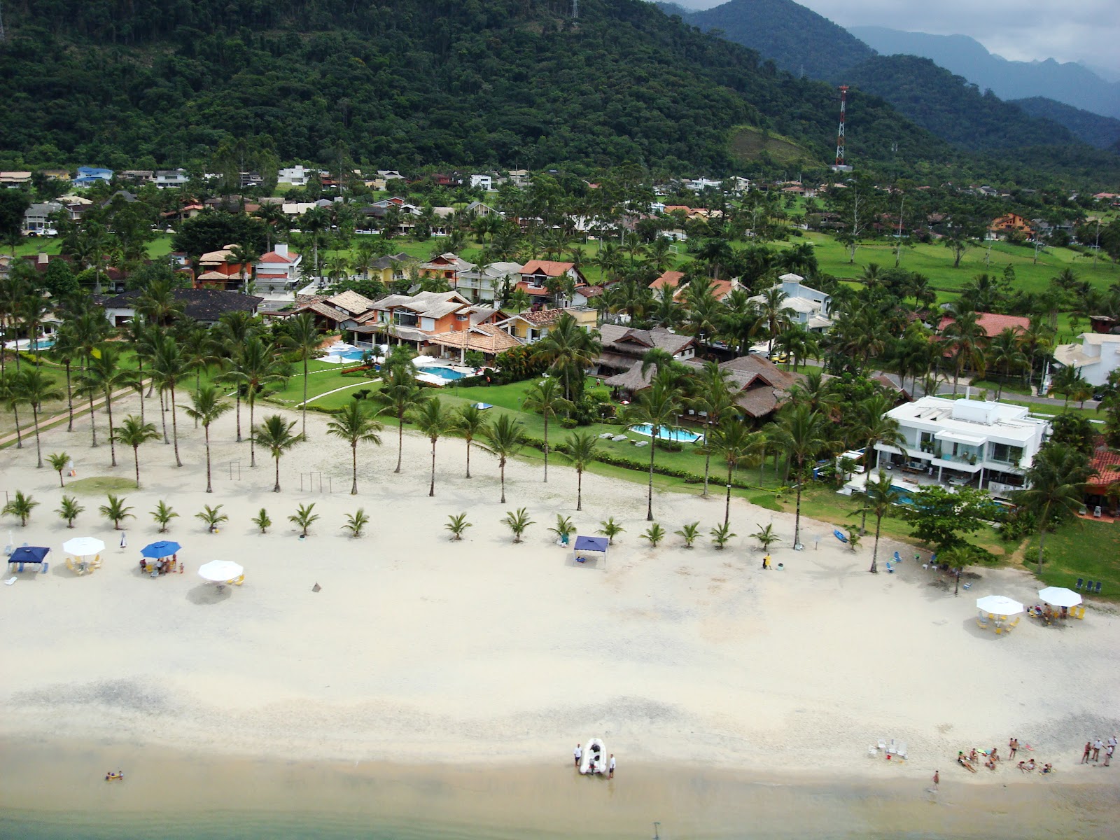 Casa da Praia: Procurando pela casa dos sonhos na Praia? Então vem prá ...