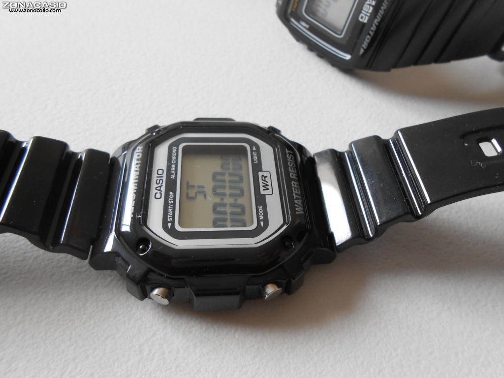 Zona Casio: Comparativa: Casio W-215 vs F-108