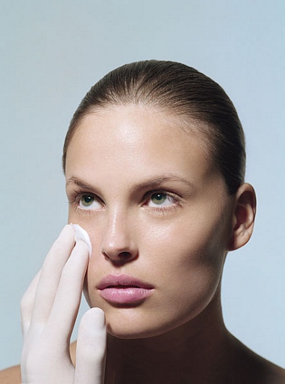 Latest Fashion: Bad Skin Habits|The skin sins to leave behind.