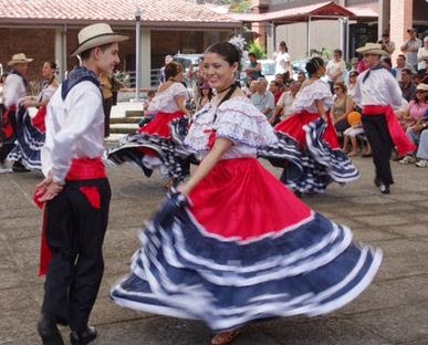 Costa Rica: Costumbres y Tradiciones