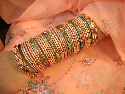 fashions book: eid chooriyan beautiful