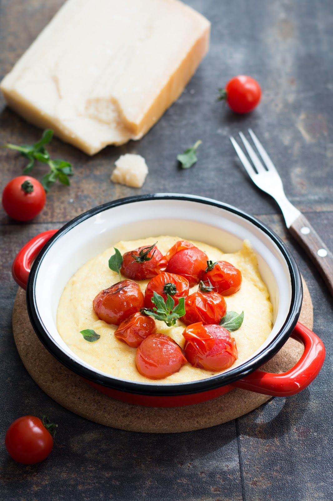 Chic, Chic, Chocolat: Polenta crémeuse et tomates cerises
