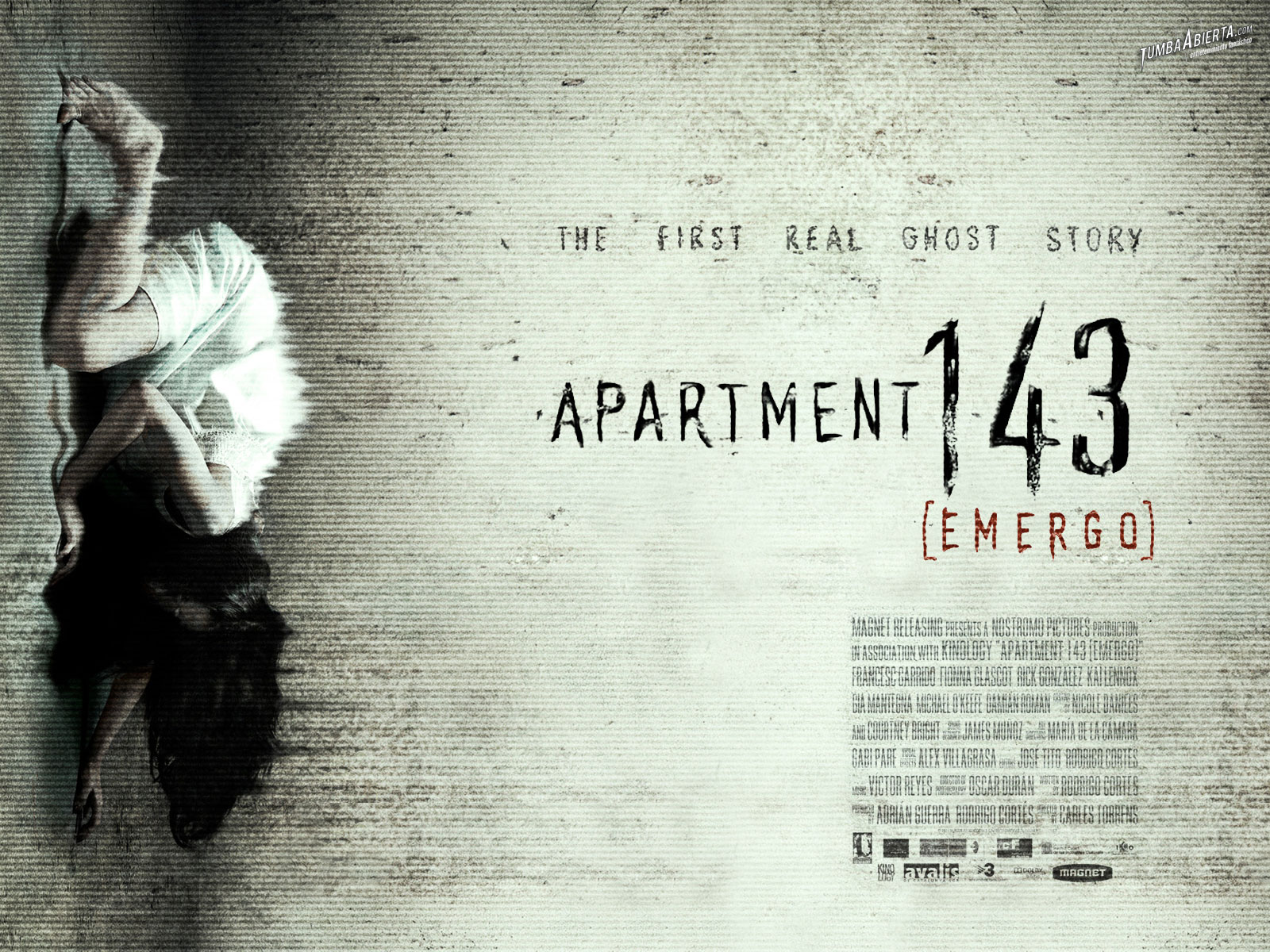 Sunadokei.: Apartment 143 [Emergo] - Madre esquizofrenica + Hija esquizofrenica = Poltergeist