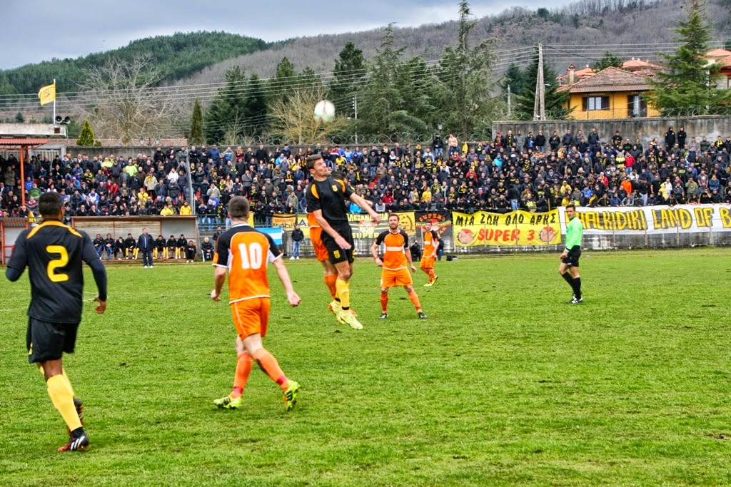 ΕΡΑΣΙΤΕΧΝΙΚΟ ΠΟΔΟΣΦΑΙΡΟ ΘΕΣΣΑΛΟΝΙΚΗΣ: ΦΩΤΟΓΡΑΦΙΕΣ ΑΠΟ ΤΟ ΑΠΟΛΛΩΝ ...