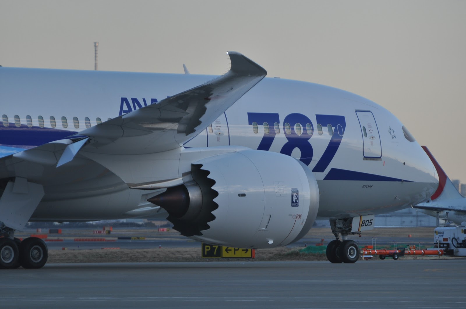 全日空B787、3機目 #voice787