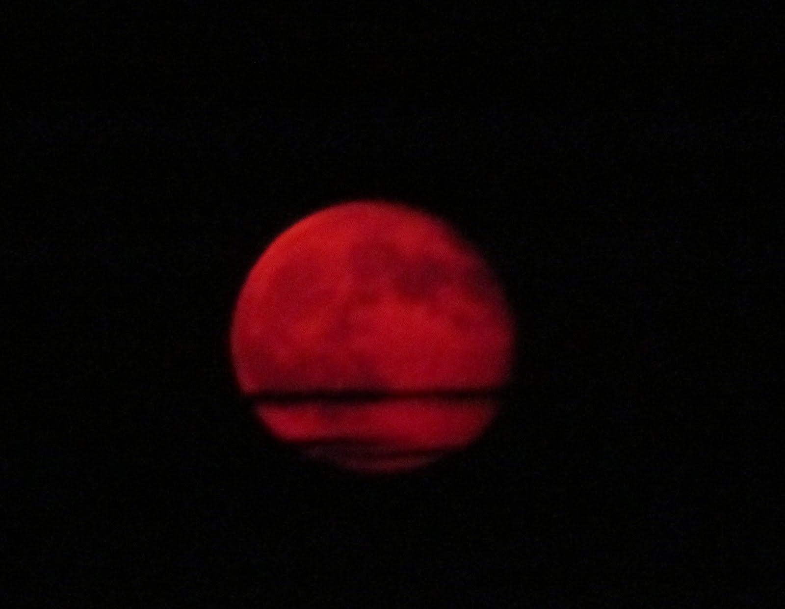 Best Discovering Love: Last Nght's Moon was Freaky Red