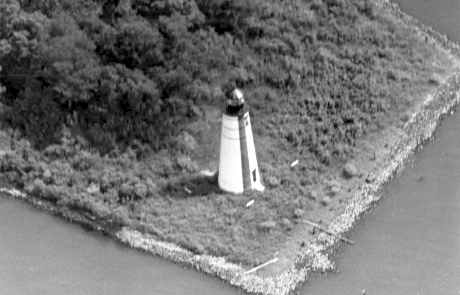 Tammany Family: Tchefuncte River Lighthouse on Historic Registry