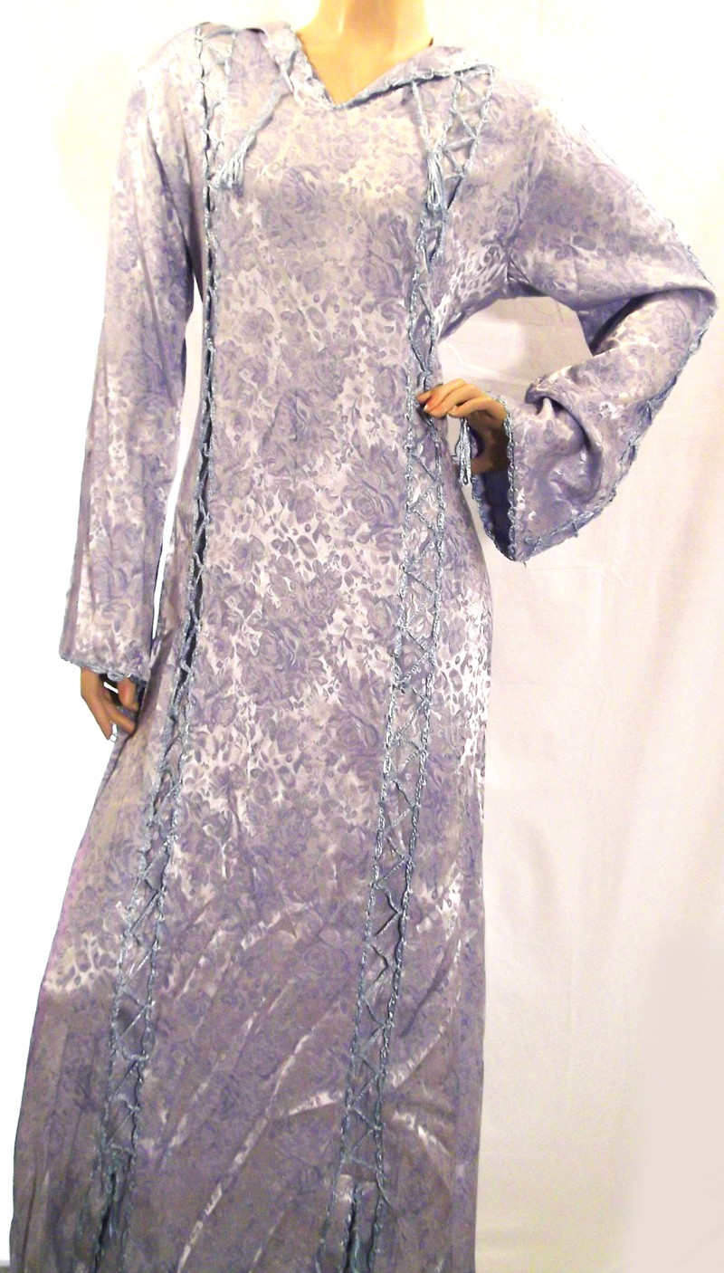 Shiny Rose-Print Textured Fabric Abaya - Middle Eastern Abayas 2011 ...