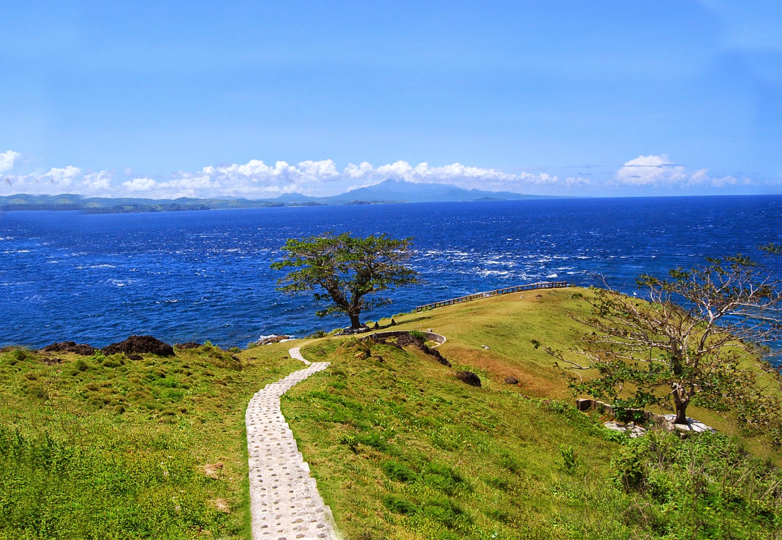 PINAY TAMBAY: Immersion in Northern Samar (Capul Island)