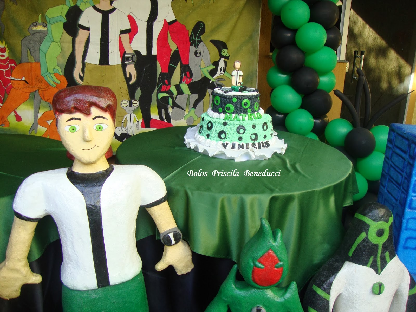 Bolos Priscila Beneducci Pâtisserie: "bolo ben10 belo horizonte", "bolo ...
