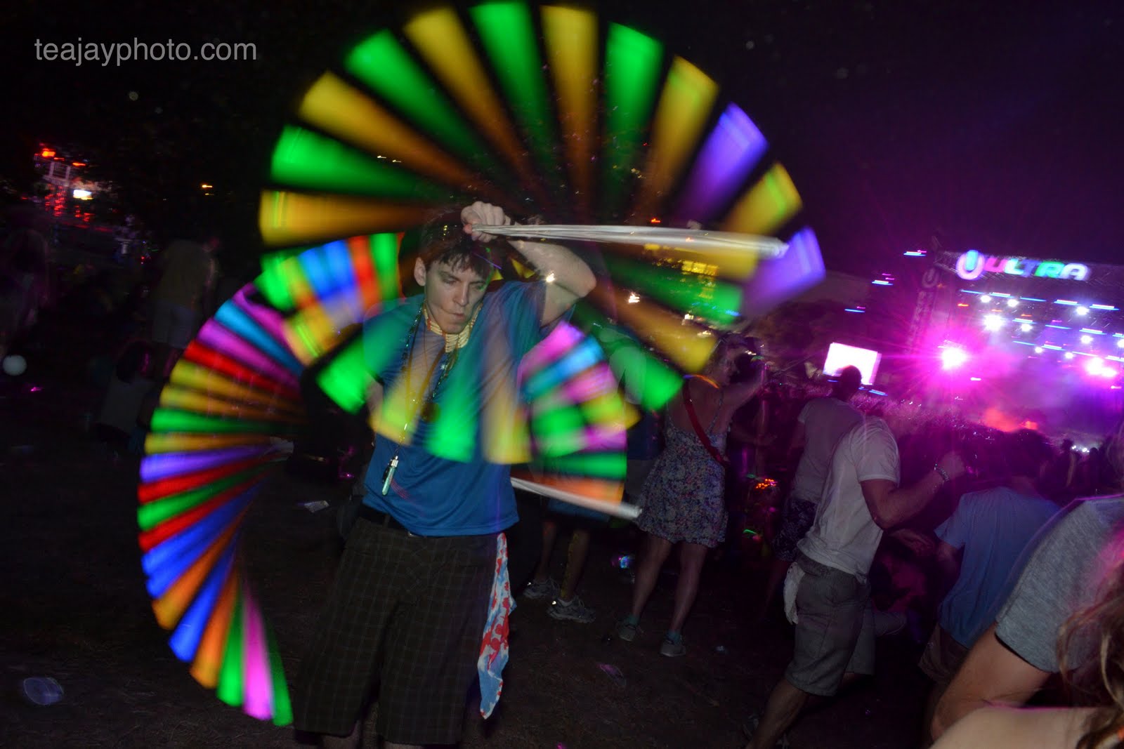 UltraPoi | Ultrapoi.com Buy LED Poi, Hoop and Glove Rave Lights