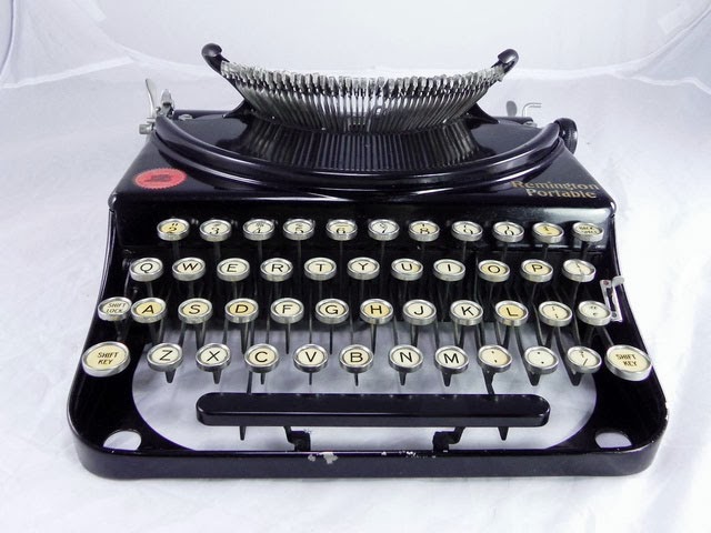 L'ABC des ABC de Michéa Jacobi: Lettre M : ABC Machines à écrire ...