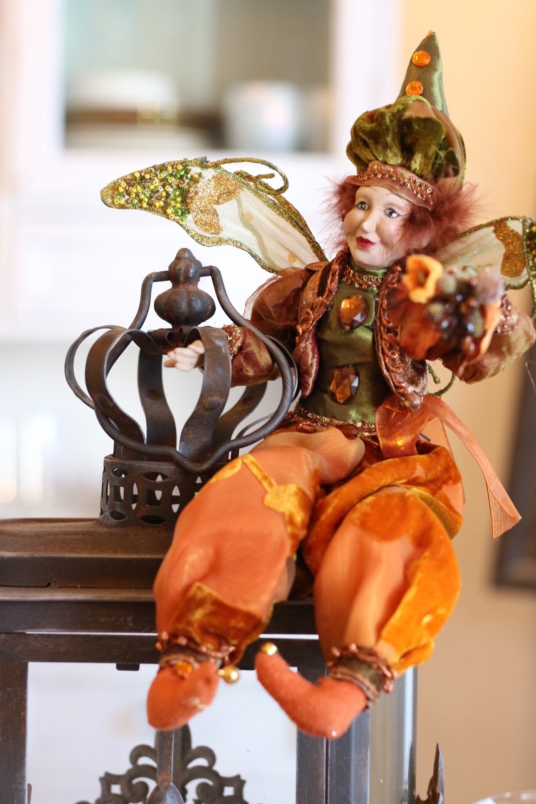 Fall Elves for Thanksgiving - Purple Chocolat Home