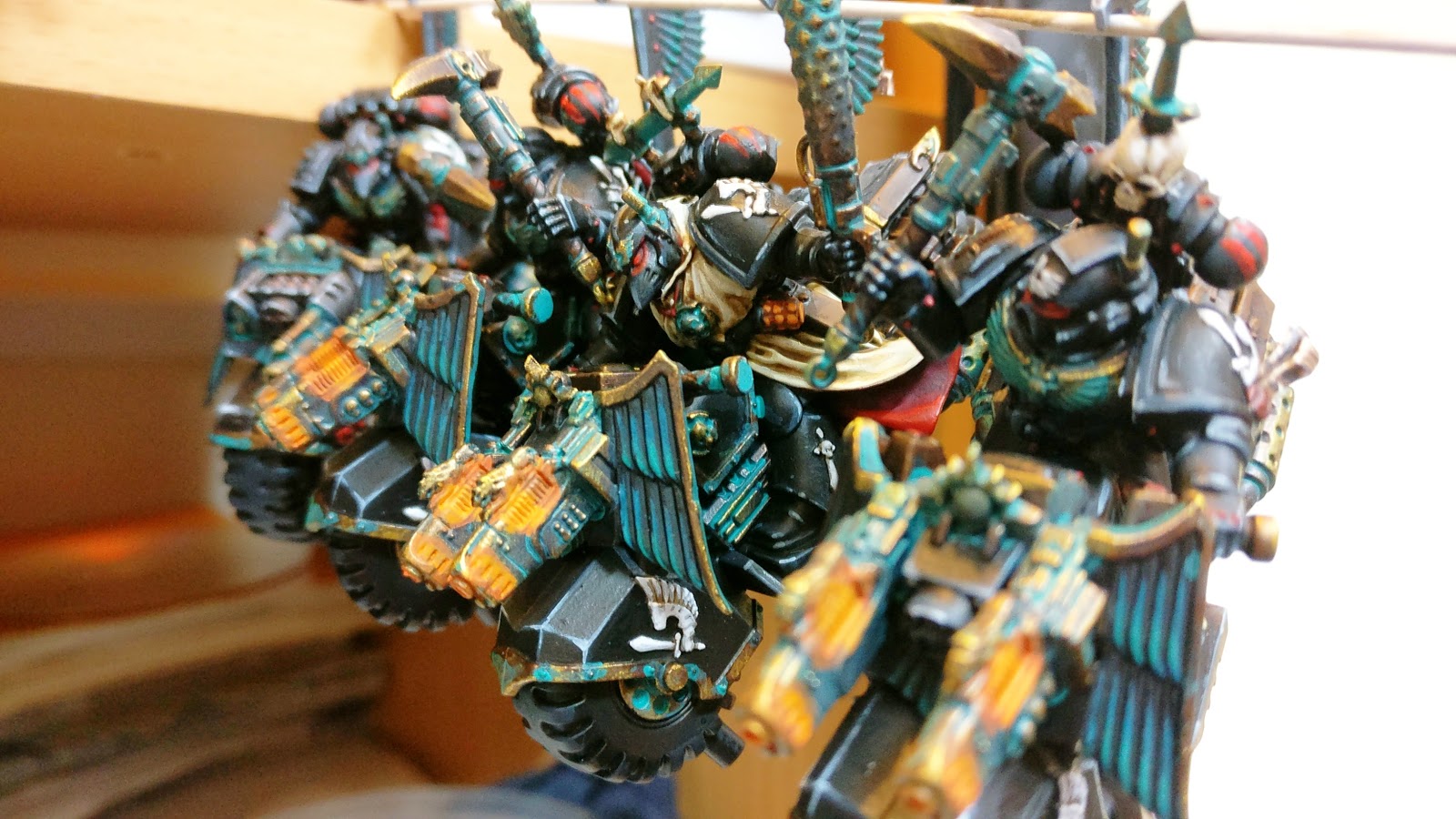 Confessions of a 40k addict: Dark Angels - Ravenwing - Banner Up!