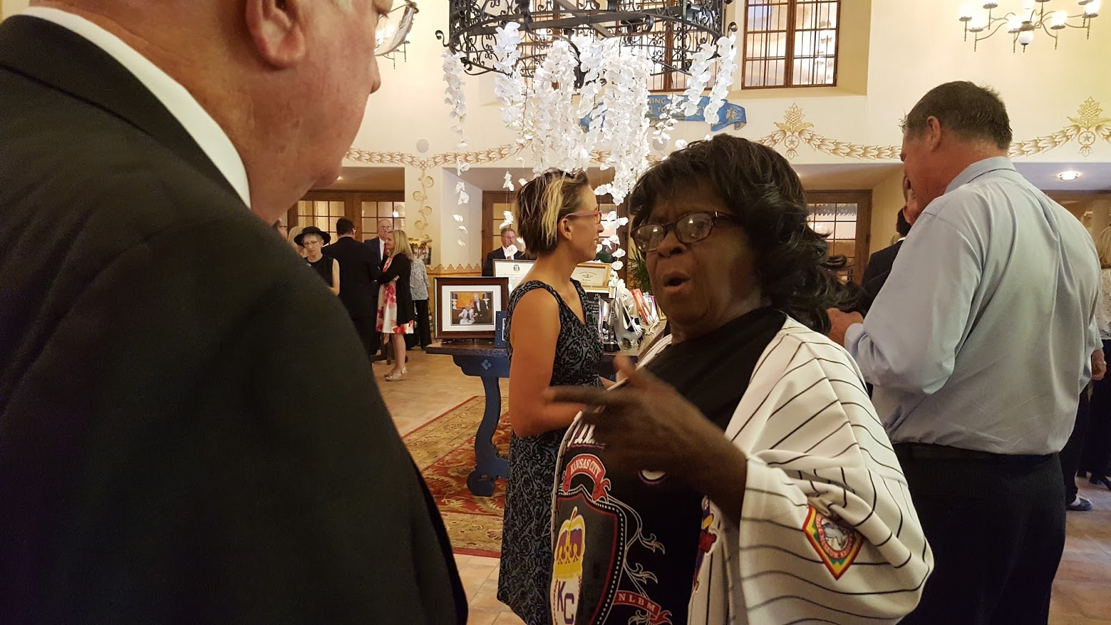 KcmoPost.com: James B. Nutter's final resting place: EAST OF TROOST ...