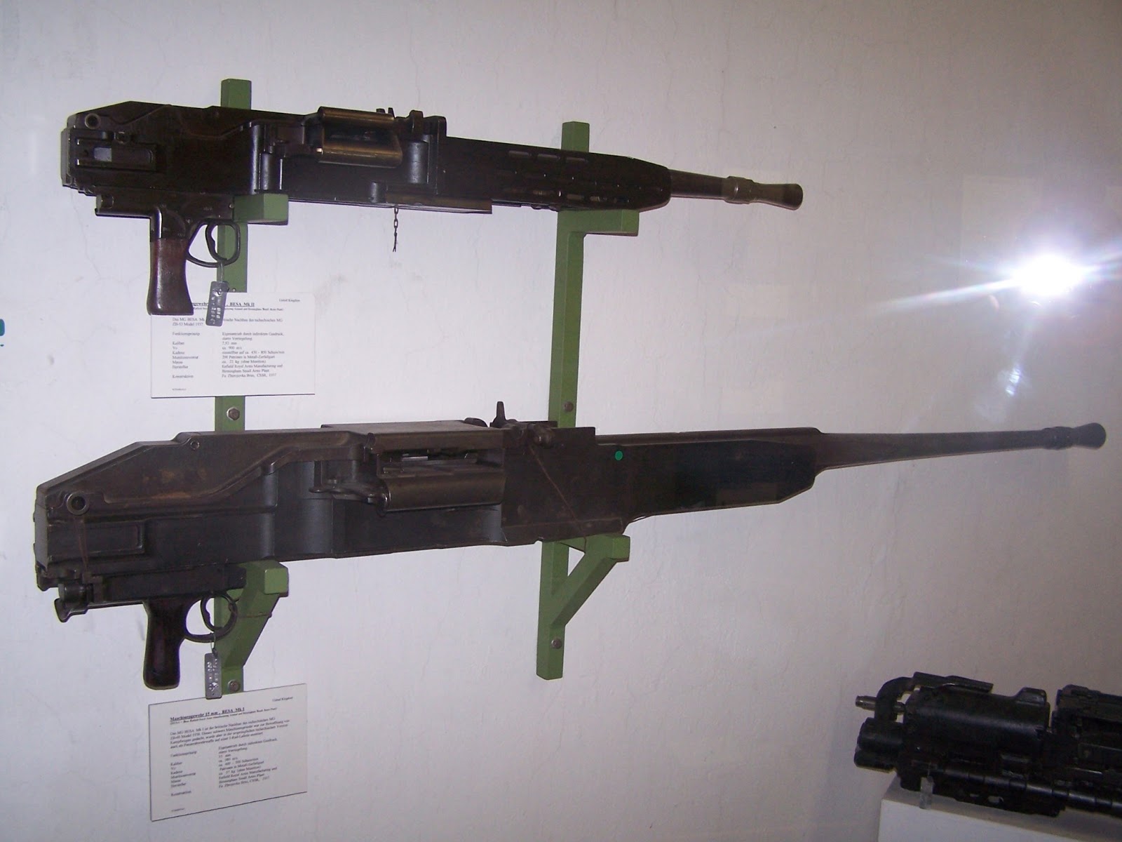 welcome to the world of weapons: February 2013