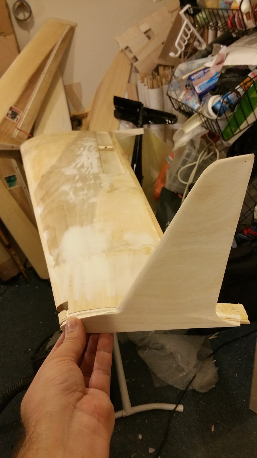 The Wandering Soarer: C17 Globemaster III build - flap canoes and winglets