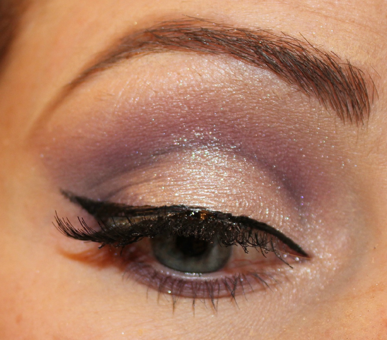 blushing basics: Purple Eye Makeup Tutorial